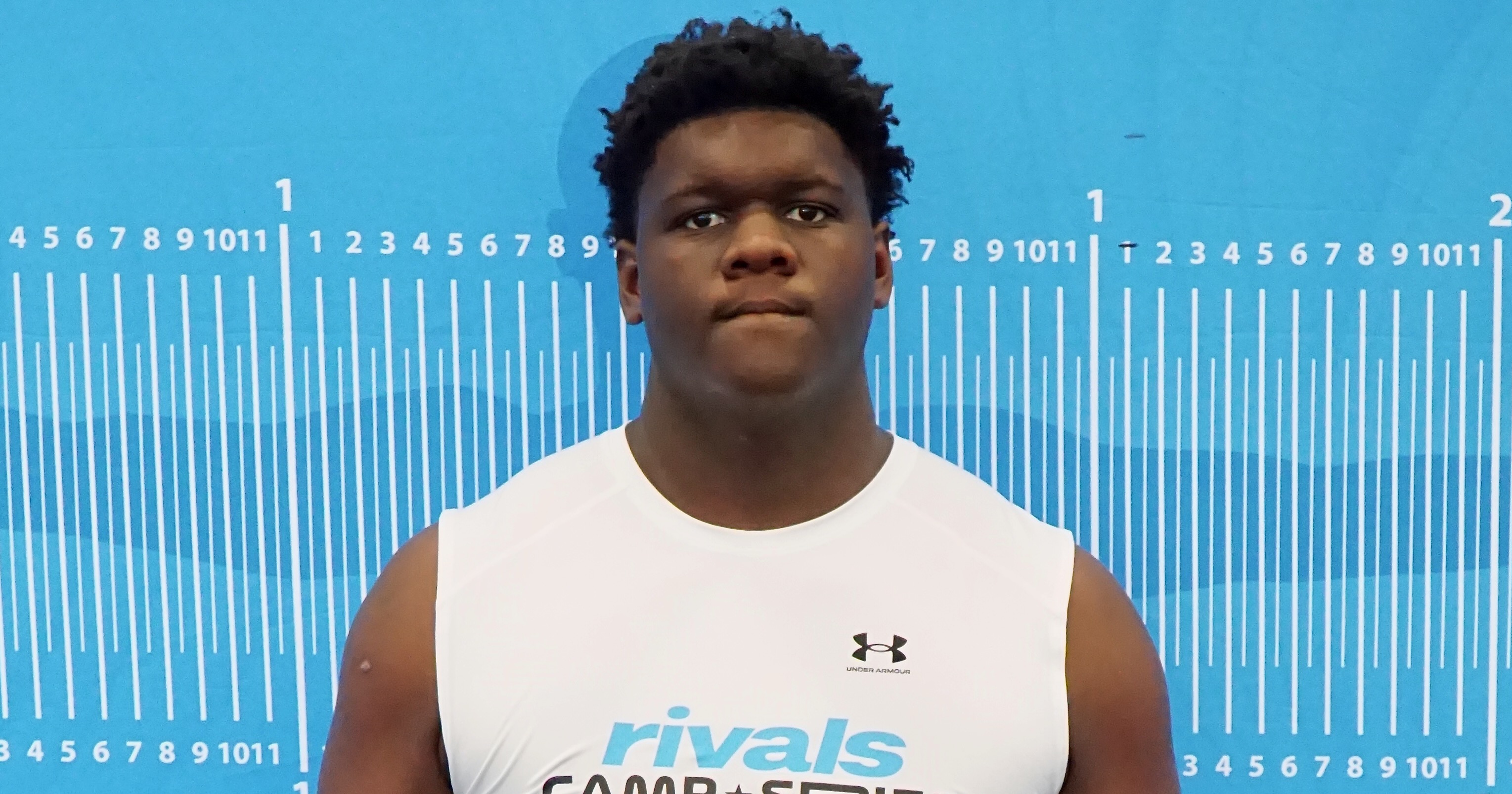 4-star OT Antonio Berry commits to Ole Miss
