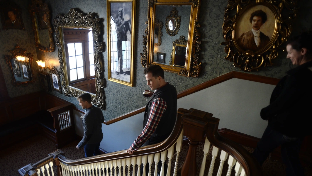 9 haunted landmarks with chilling legends