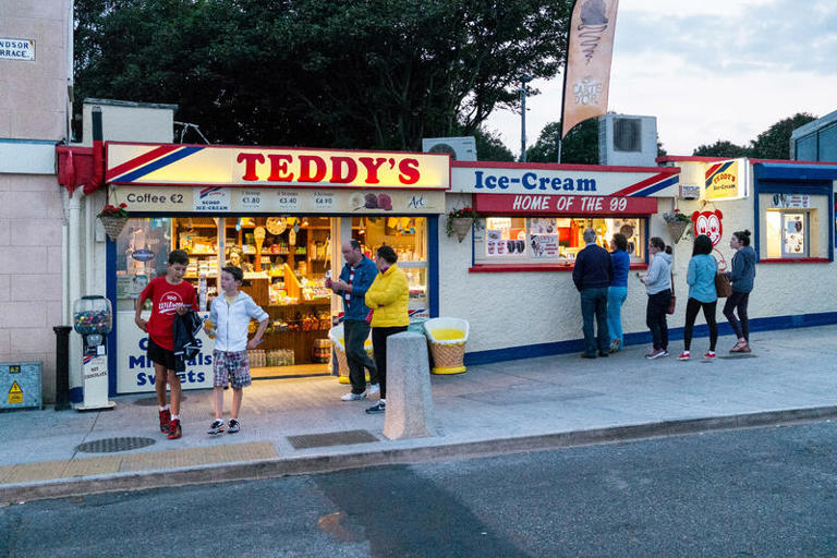 'We're just mad busy': Lifeguards and ice cream shops gear up for busy ...