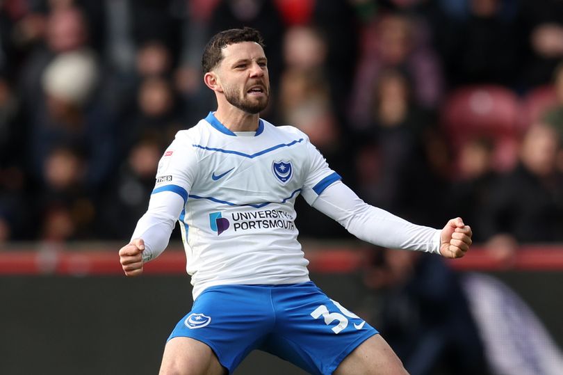 Leicester City transfer latest as Foxes linked with free agent pair ...