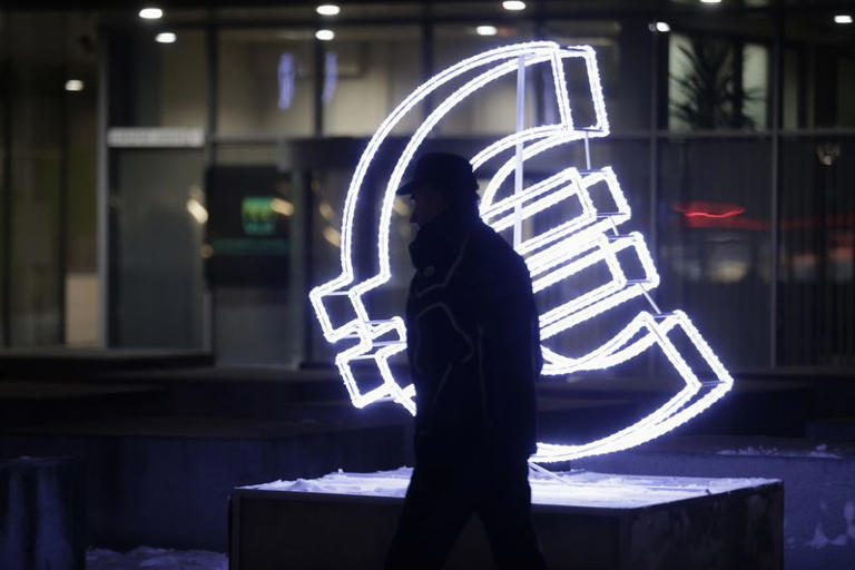 Zone euro : La croissance devrait reculer de 0,4 point avec le choc ...