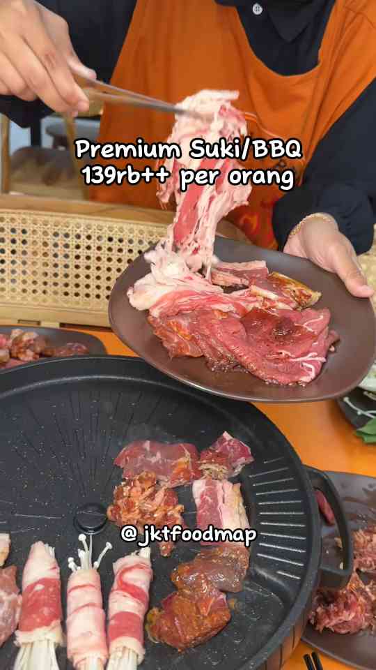 All you can eat lengkap pempek, sushi, dimsum, dan 22 daging