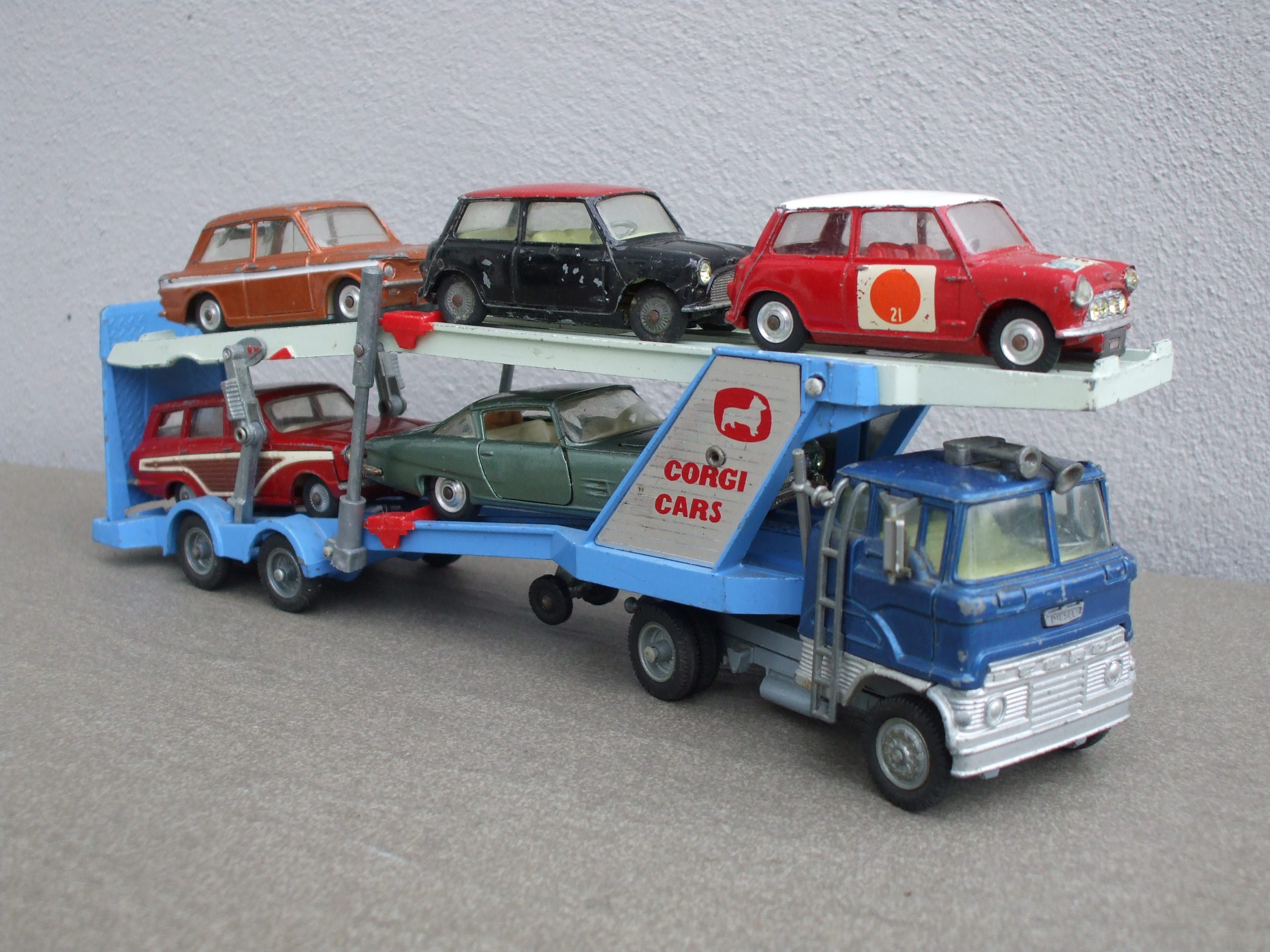 Vintage metal toy cars from the ’50s worth serious money