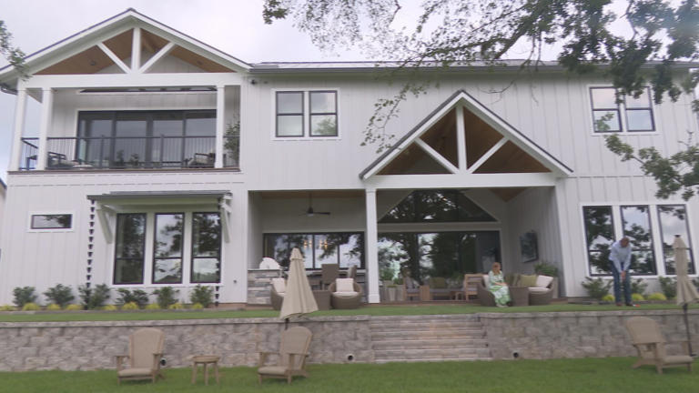 Texas A&M alumni showcase home raising money for veterans: Final ...
