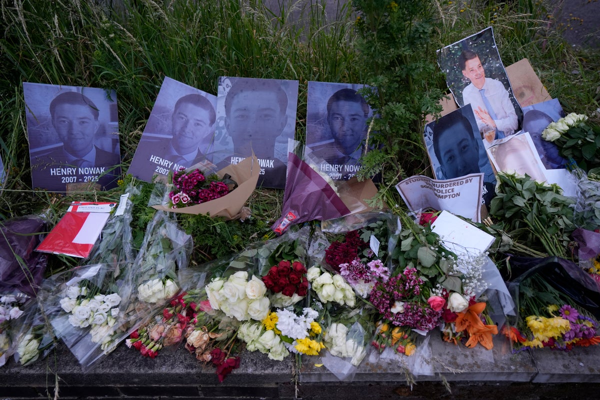 Henry Nowak, police took eight minutes to find wound, evidence shows