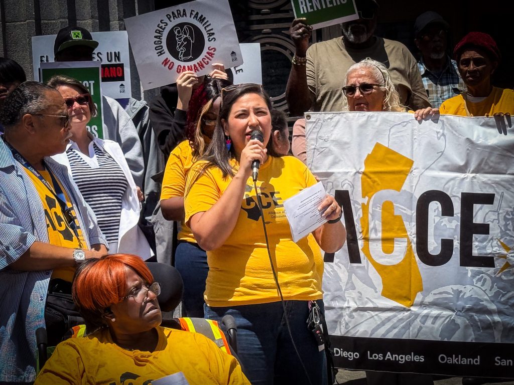 'Living nightmare': Oakland activists, tenants demand action on housing ...