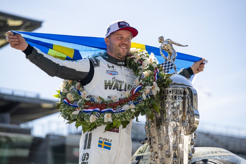 Felix Rosenqvist not returning to Meyer Shank in '27