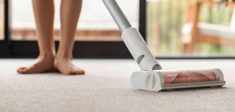 Jetzt im Prime Day-Deal: Kabelloser Staubsauger zum halben Preis ...
