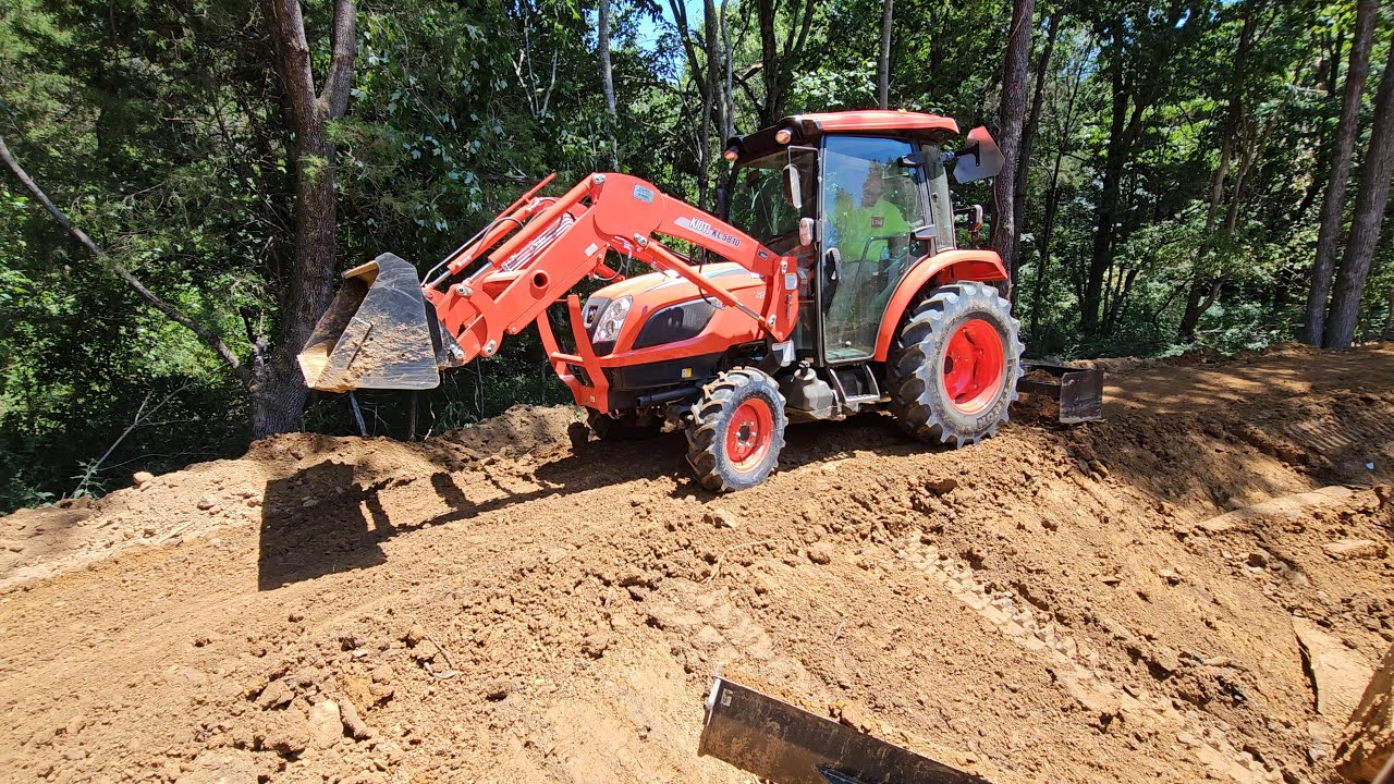 Shaping a Pond Like a Pro Using Small Machines Smart Techniques
