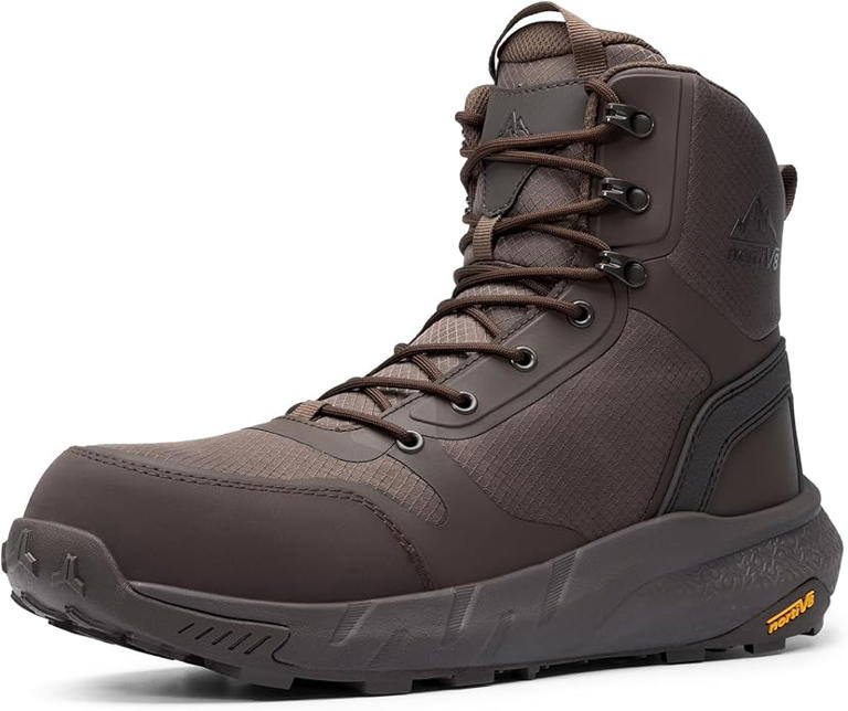 The best lightweight nano toe work boots for men who spend all day on ...