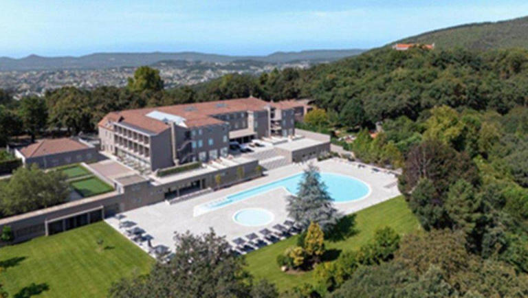 Entre a serra e a cidade, novo hotel em Braga aposta na natureza e bem ...