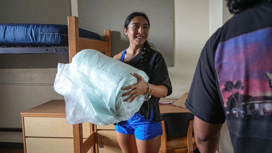 5 essential items for comfortable dorm living