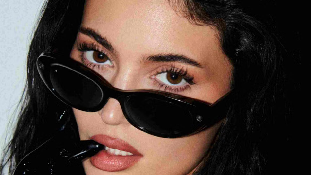 Meta is giving its AI glasses a new look, a lower price, and a Kylie ...