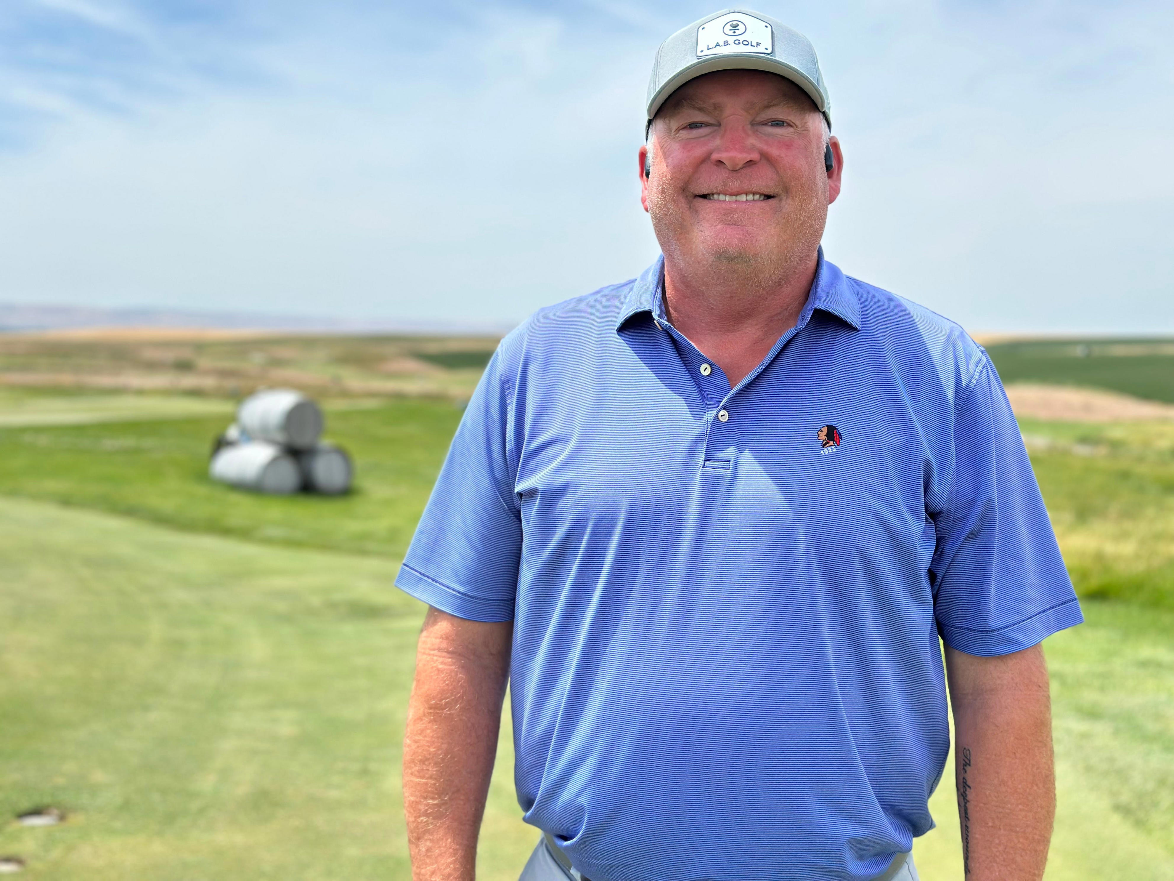 Clendenin, Larkin separated by a shot at Golfweek PNW Senior