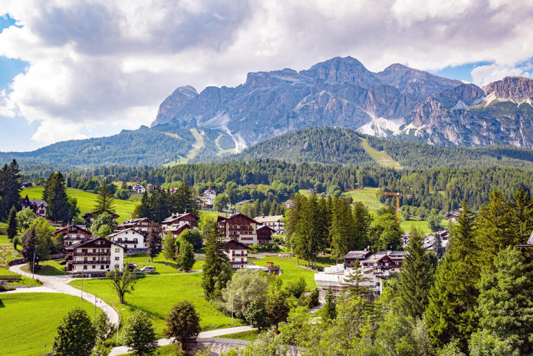 Dolomites: 5 beautiful ski resorts in Italy