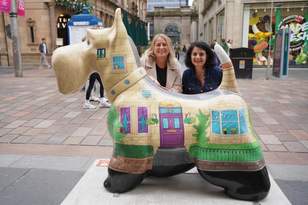 Colourful tenement Scottie joins charity art trail in Glasgow city centre