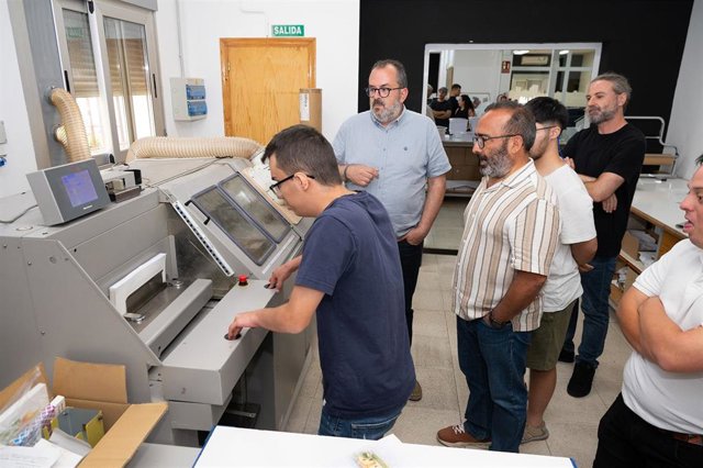 La Diputación de Cáceres incorpora a su servicio de imprenta a tres ...