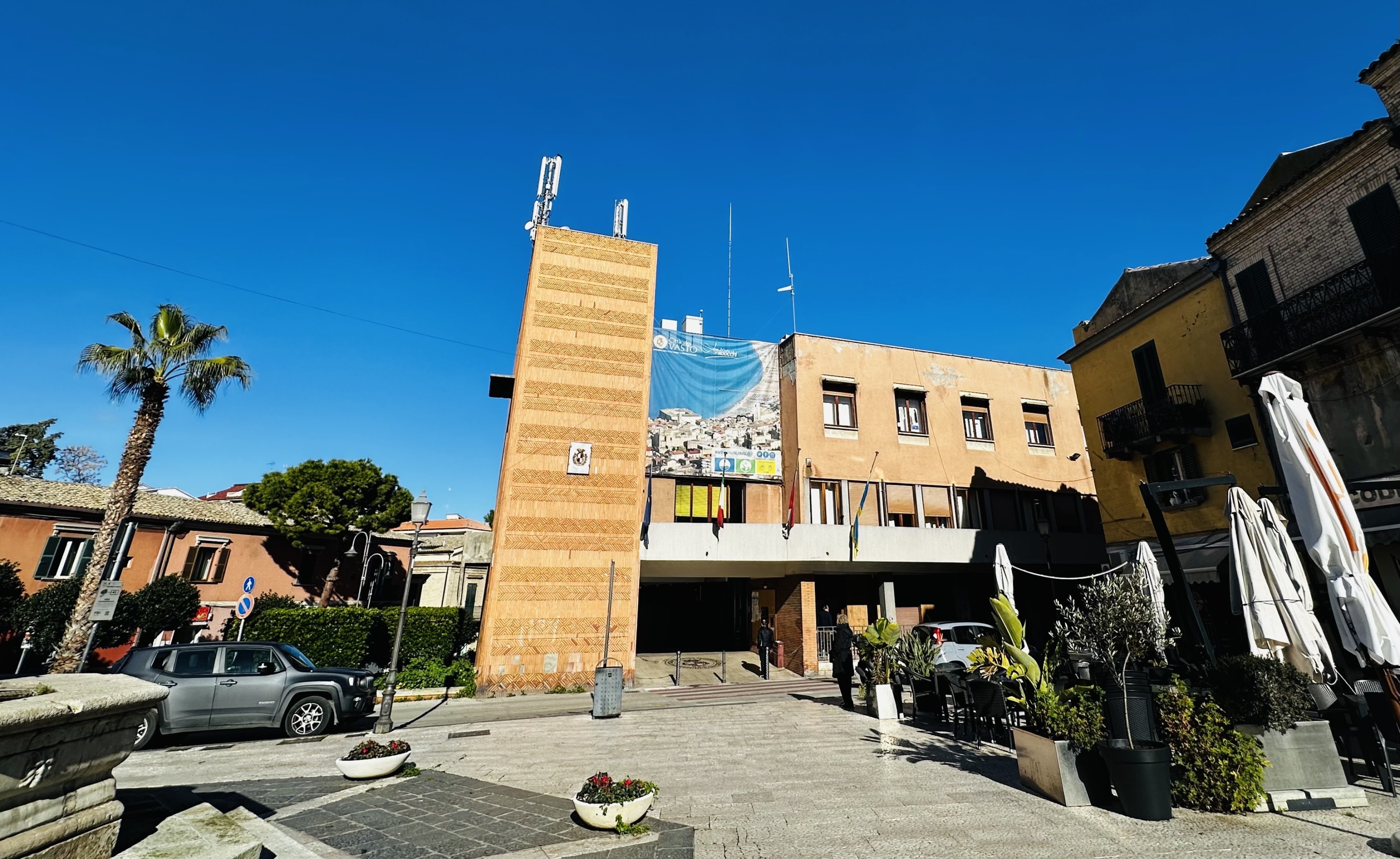 Caldo, a Vasto si attiva la Croce Rossa. Sindaco "medicina turistica ...