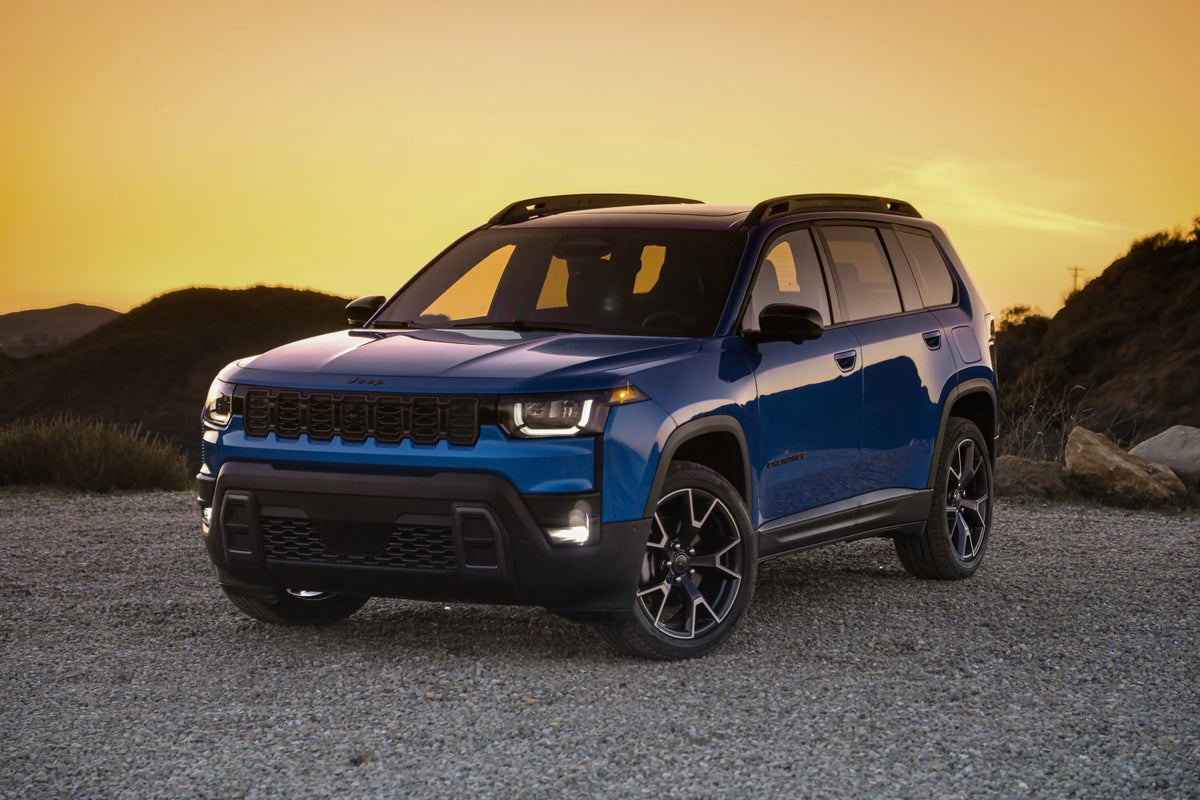 The best hybrid SUV for outdoor enthusiasts