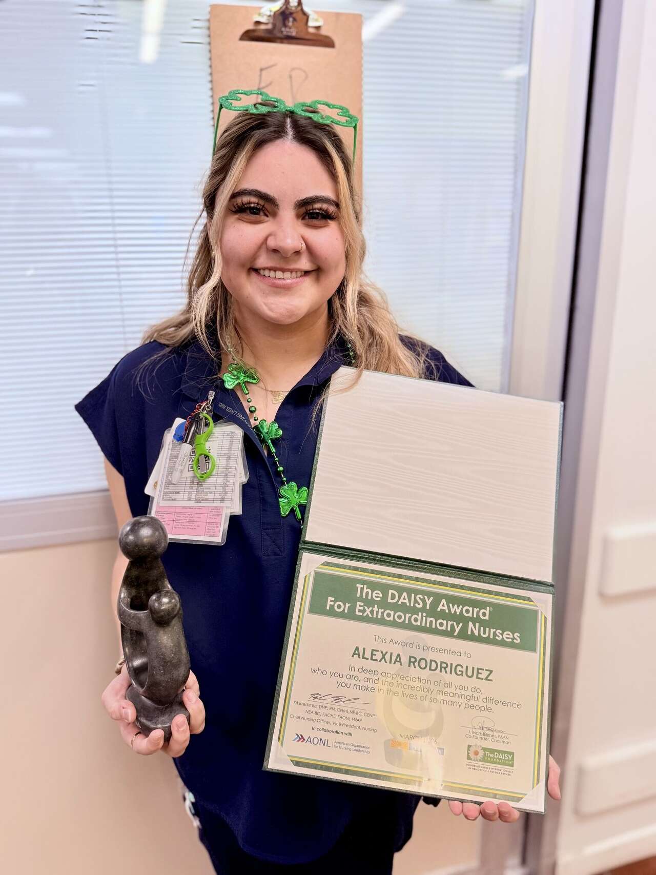 Midland Health nurse honored with DAISY Award for calm emergency care