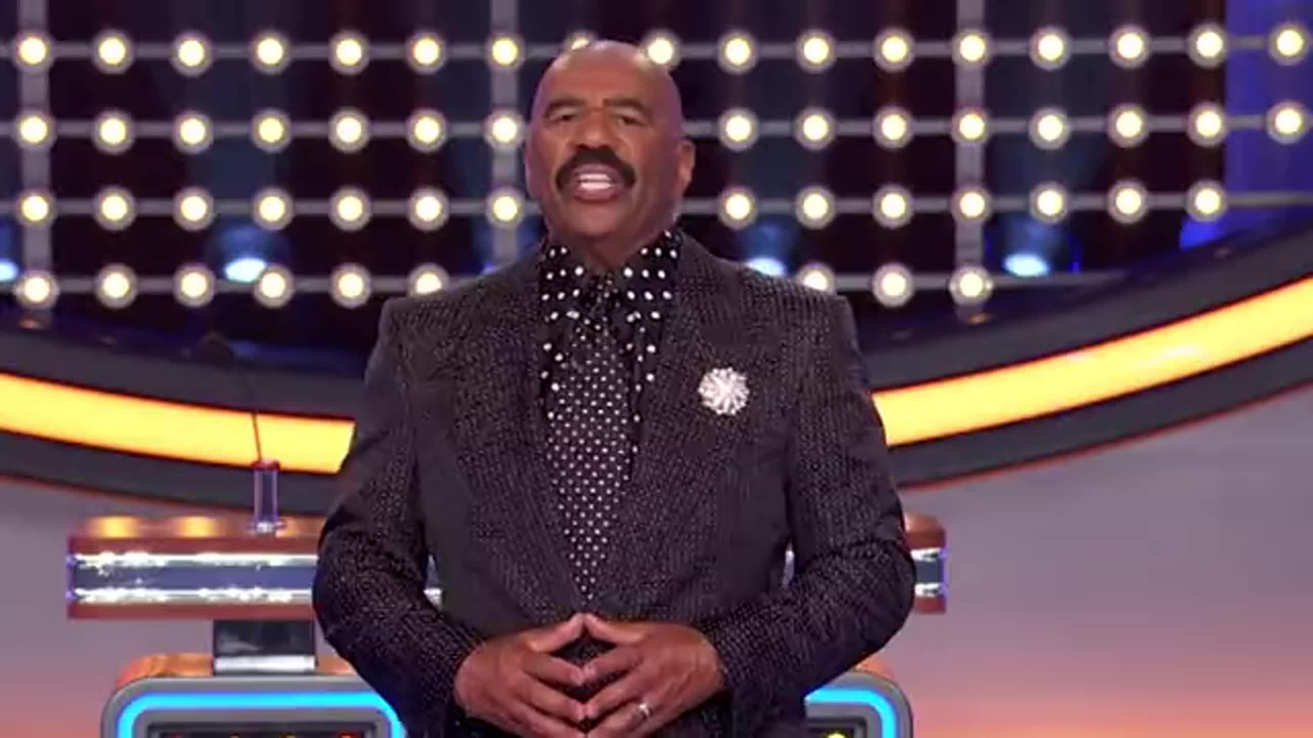 'Celebrity Family Feud' season 12 trailer shows 'well-behaved ...