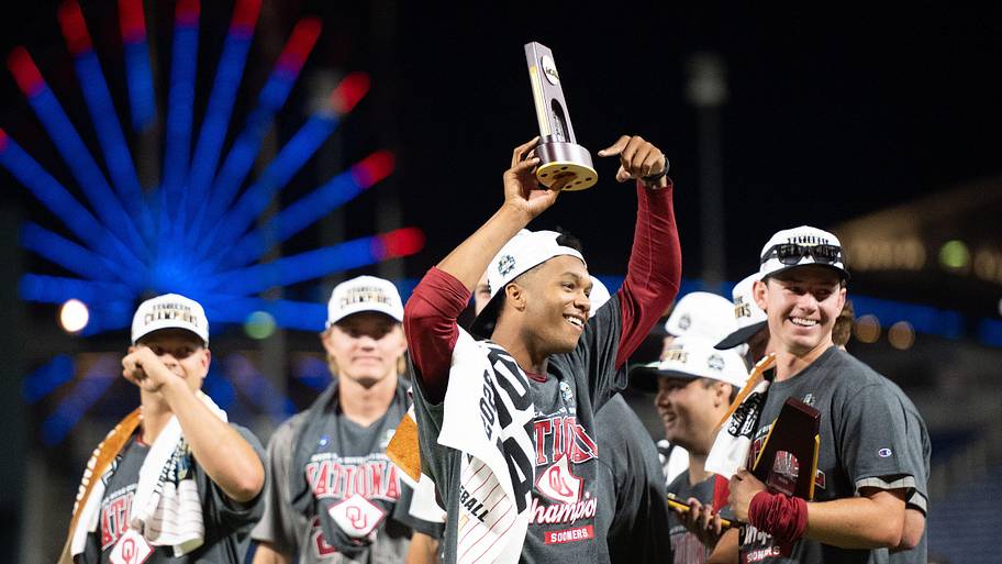 Oklahoma insiders share their personal CWS perspective on the Sooners ...