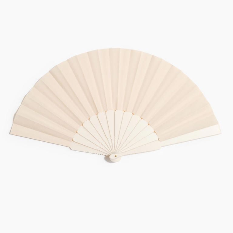 Kate Middleton uses these two affordable items to help her stay cool ...