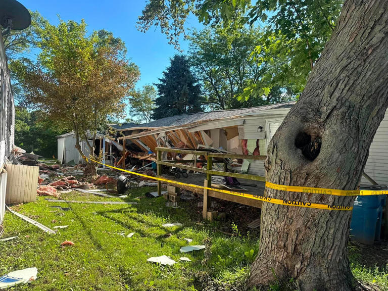 Many residents still without gas service after explosion at Dixon ...