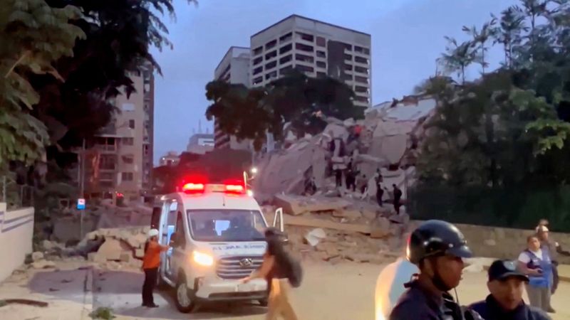 Buildings collapse as quakes rock Venezuela, 'high casualties' likely