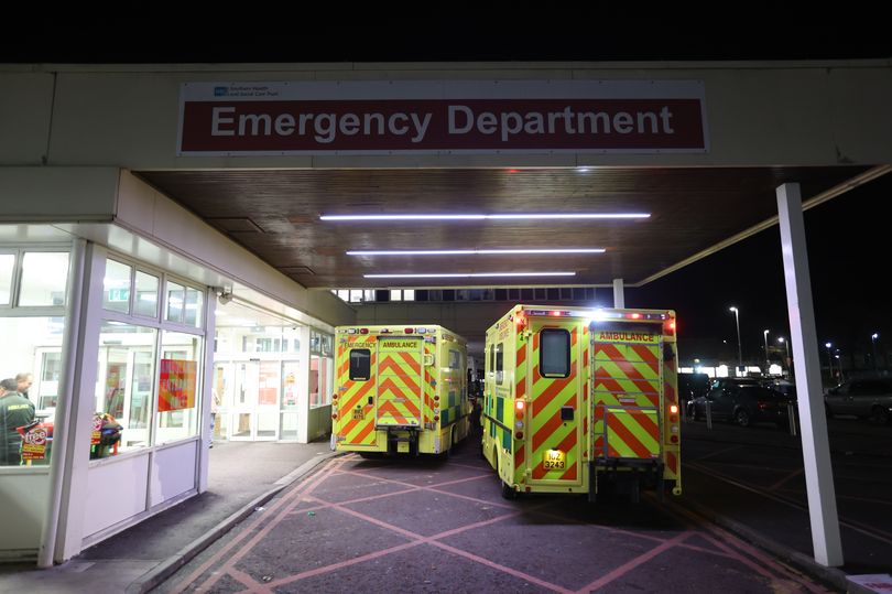 Consultants and specialist doctors start 24-hour strike action