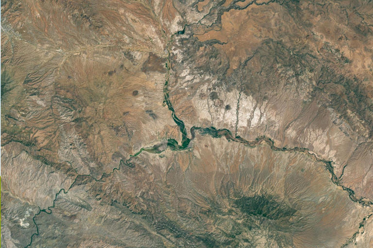 NASA space image shows one of Arizona’s main bodies of water near-empty