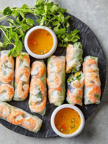 What’s the difference between summer rolls, spring rolls, and egg rolls?