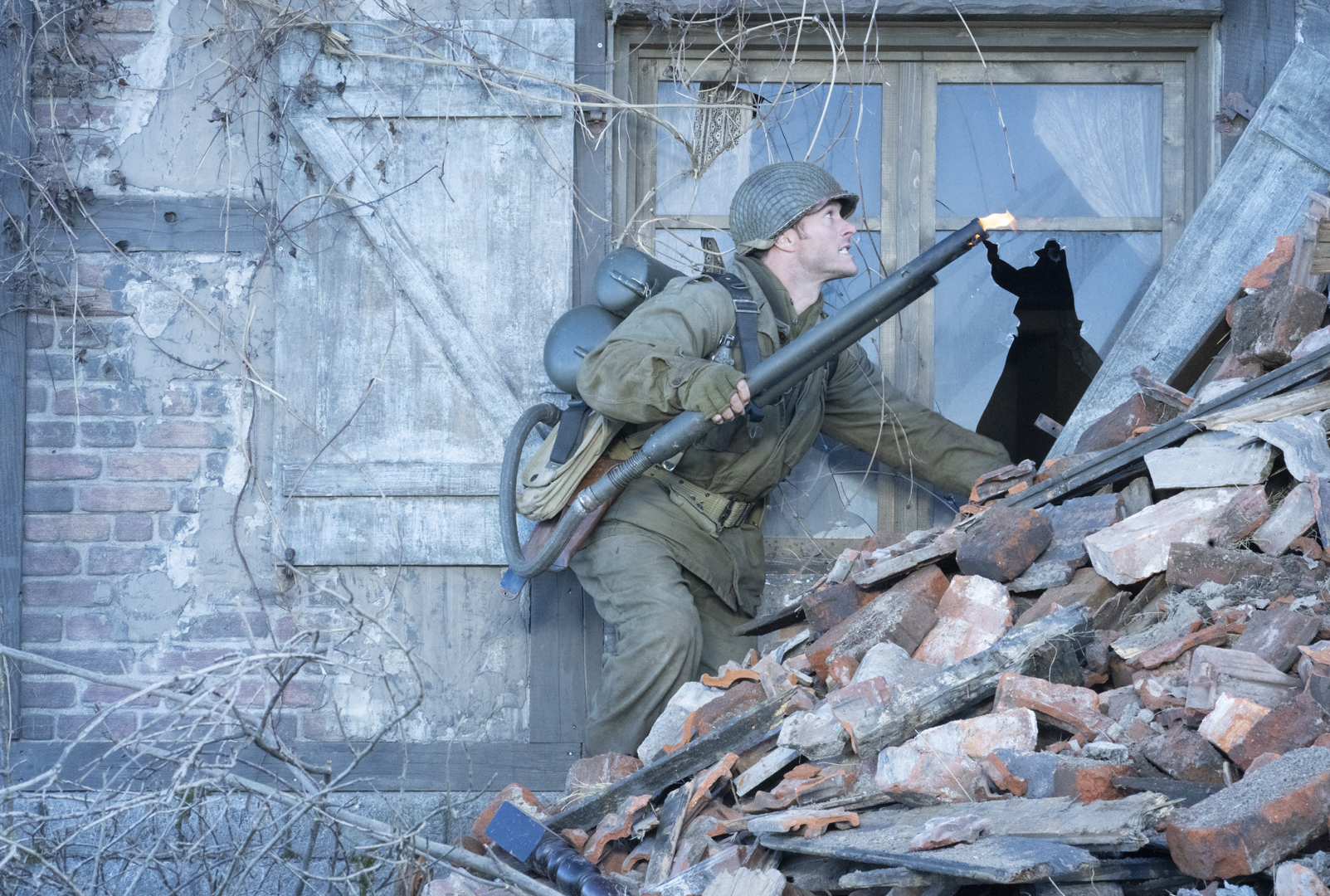 'Lucky Strike' review: Scott Eastwood in a one-man battle for survival