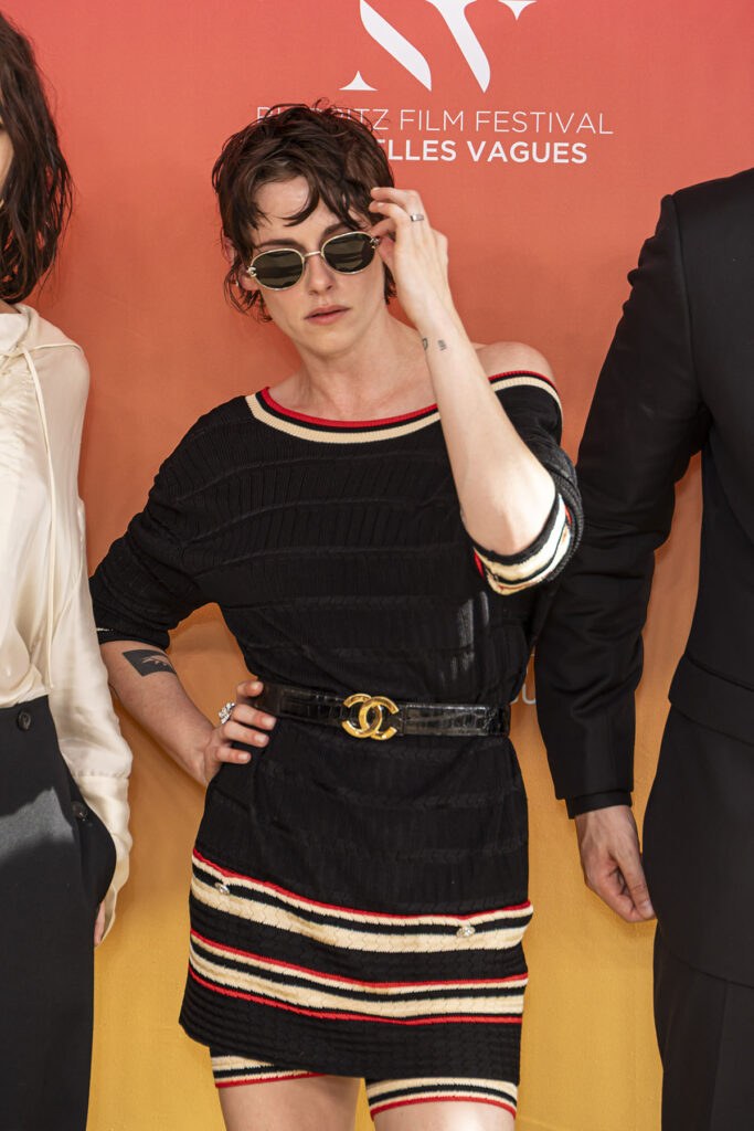 Kristen Stewart wore Chanel to the 2026 ‘Nouvelles Vagues ...