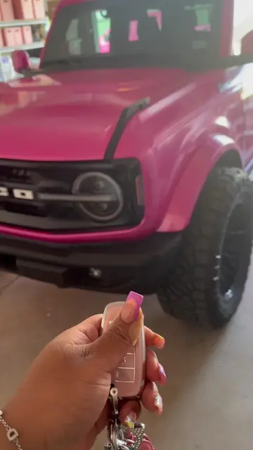 A busy pink day running my budget shop to poolside wind down