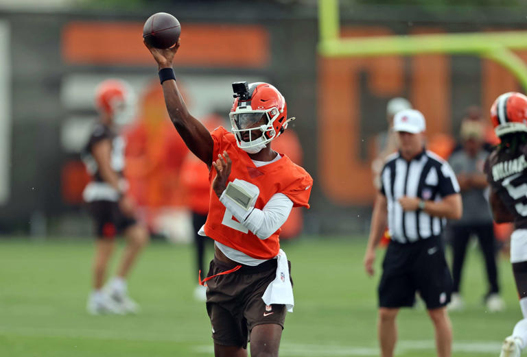 Why the Browns are unlikely to trade Shedeur Sanders right now
