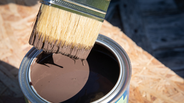 How to make brown paint from gray paint