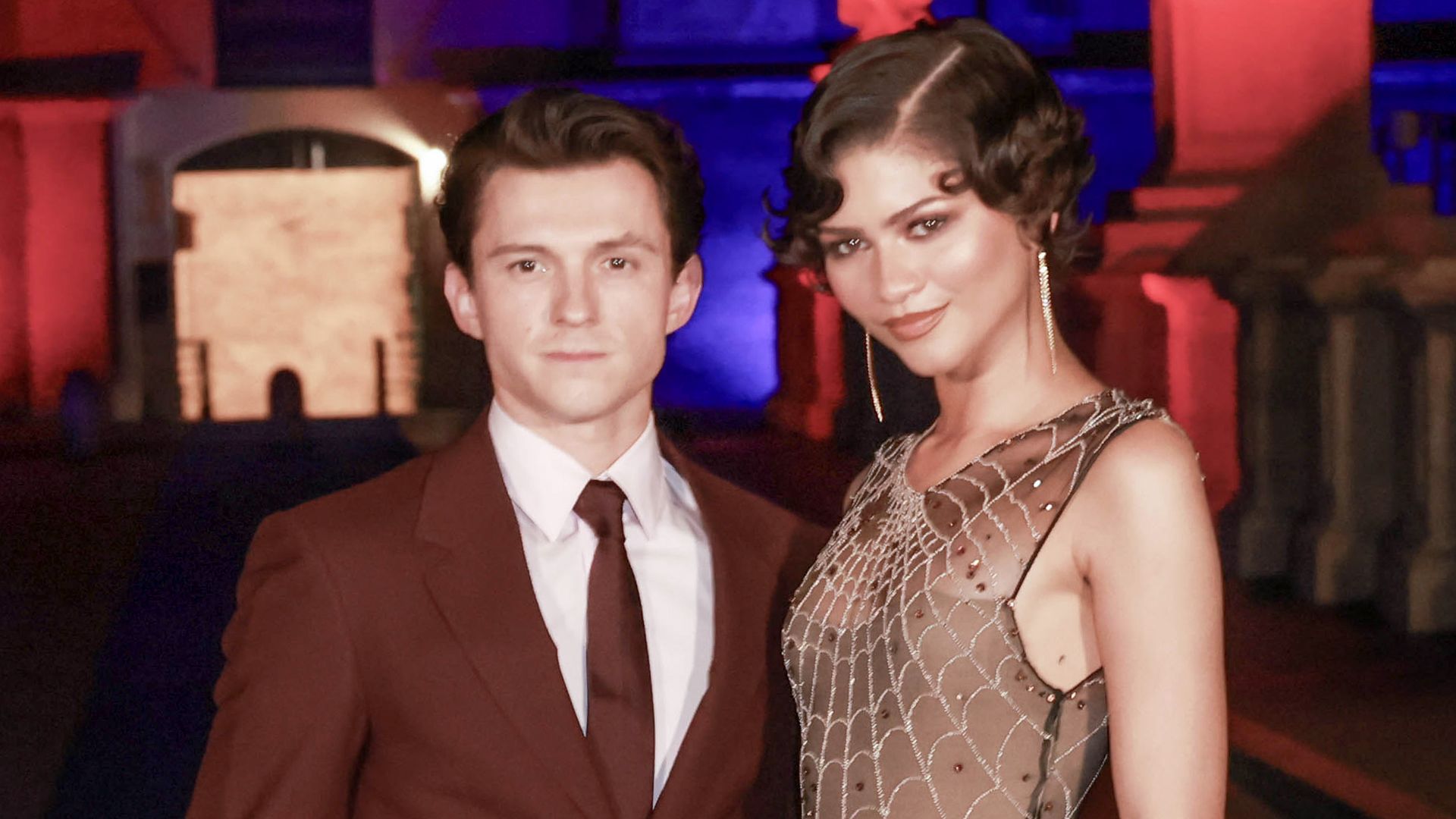 Zendaya wears historic silver spiderweb gown from Giorgio Armani ...