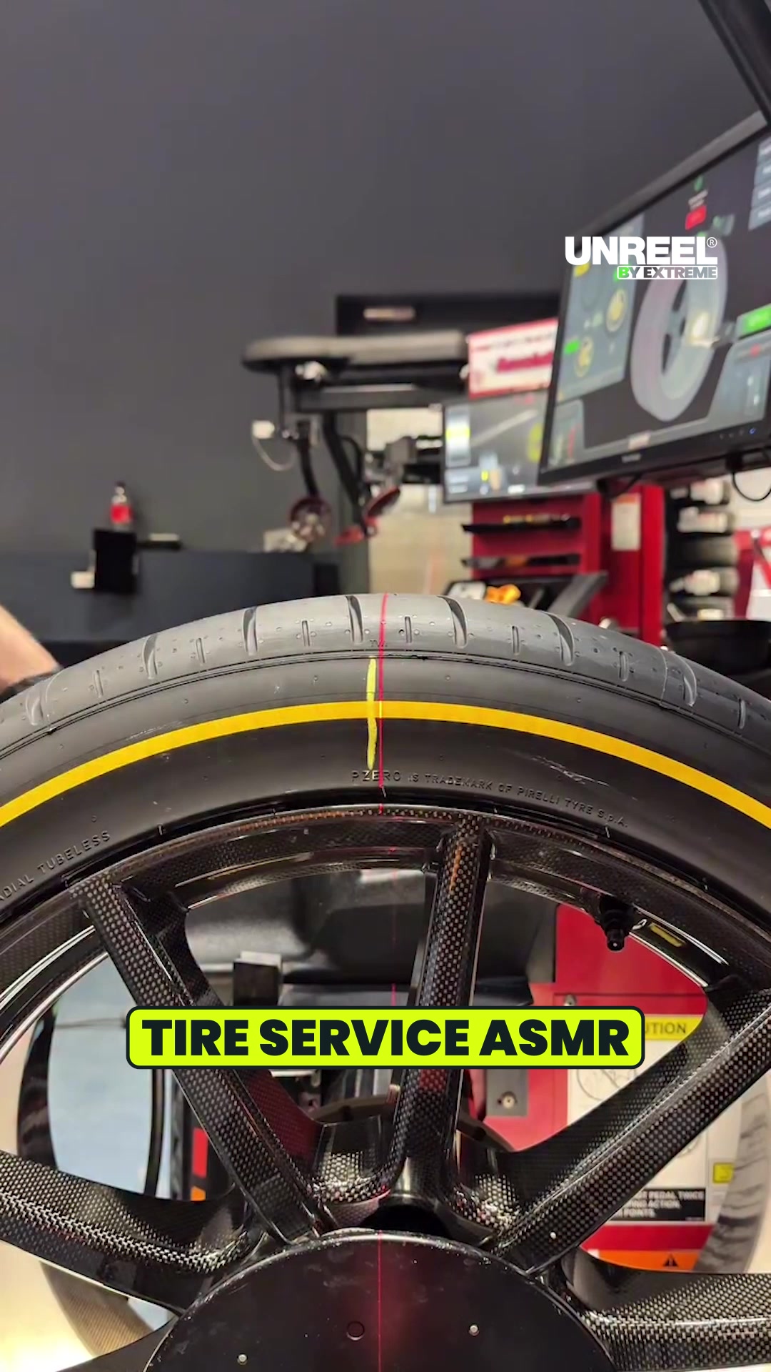 Tire service ASMR: Mounting Pirelli P Zero on carbon fiber Ferrari wheels