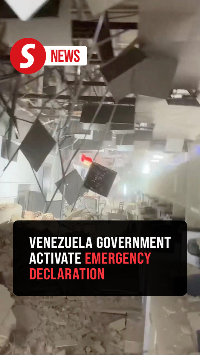 Eyewitness captures moment of quake in Venezuela airport