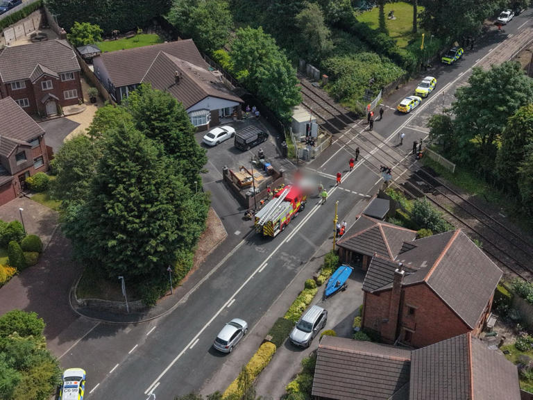'Rail barriers failed last week', say locals - days before fatal ...