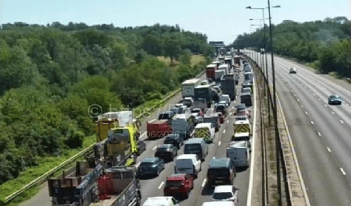 Ten rushed to hospital with 'heat-related conditions' after M25 crash