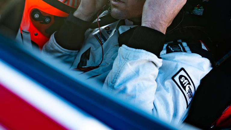 Chevrolet Corvette ZR1X sets new Pikes Peak production car record by 23 ...