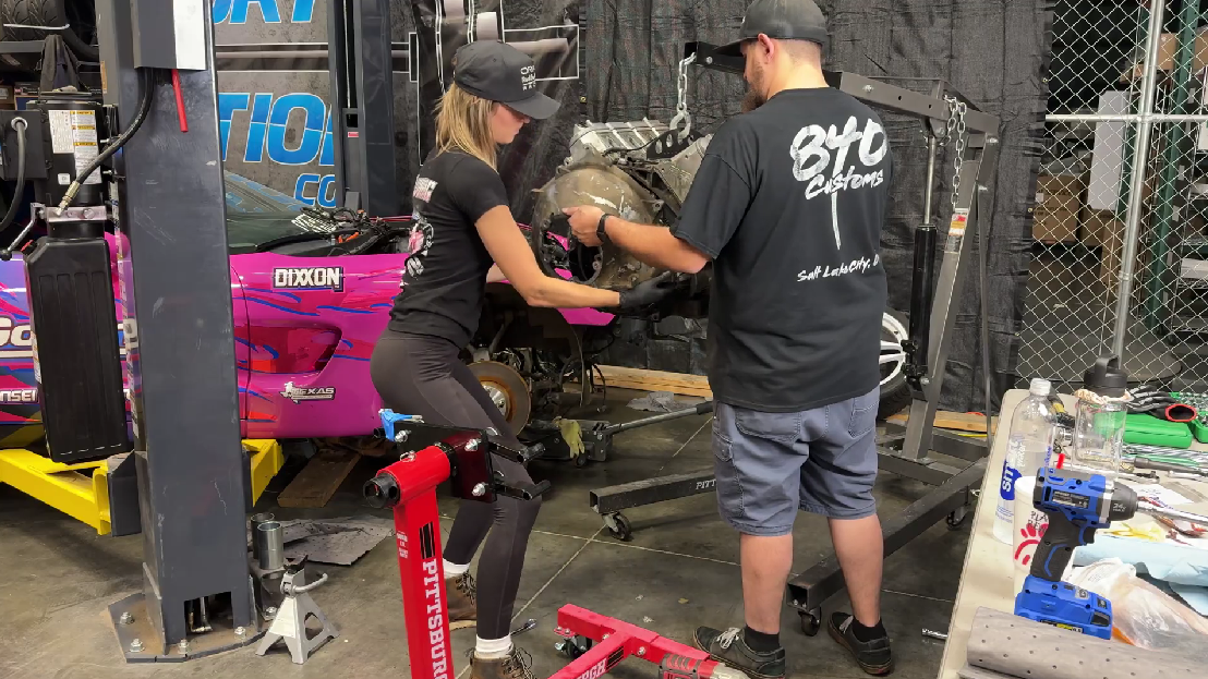 How a C5 Corvette gets its engine pulled