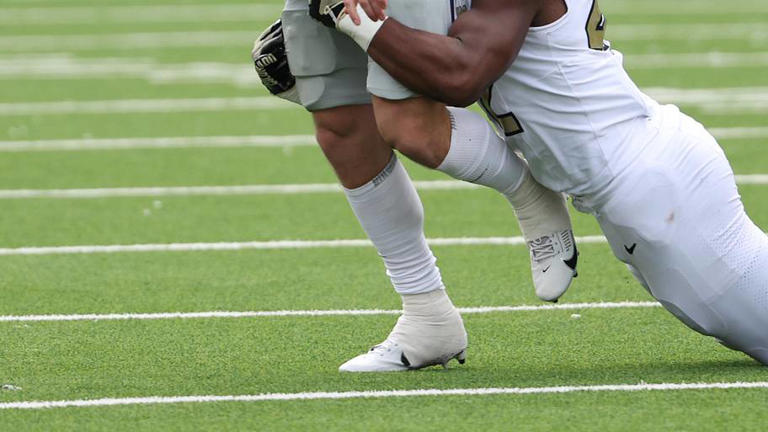 Colorado Buffaloes land elite linebacker recruit over Indiana