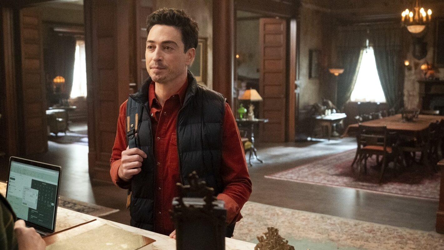 'Ghosts': Ben Feldman promoted to series regular for season 6
