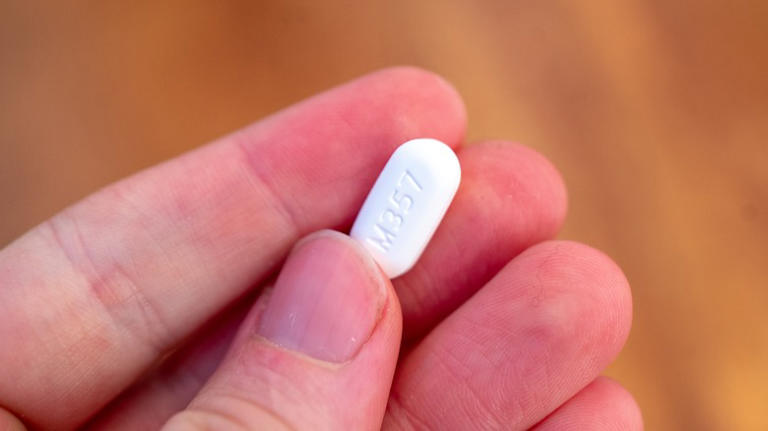 Here's what those letters and numbers on your pills mean