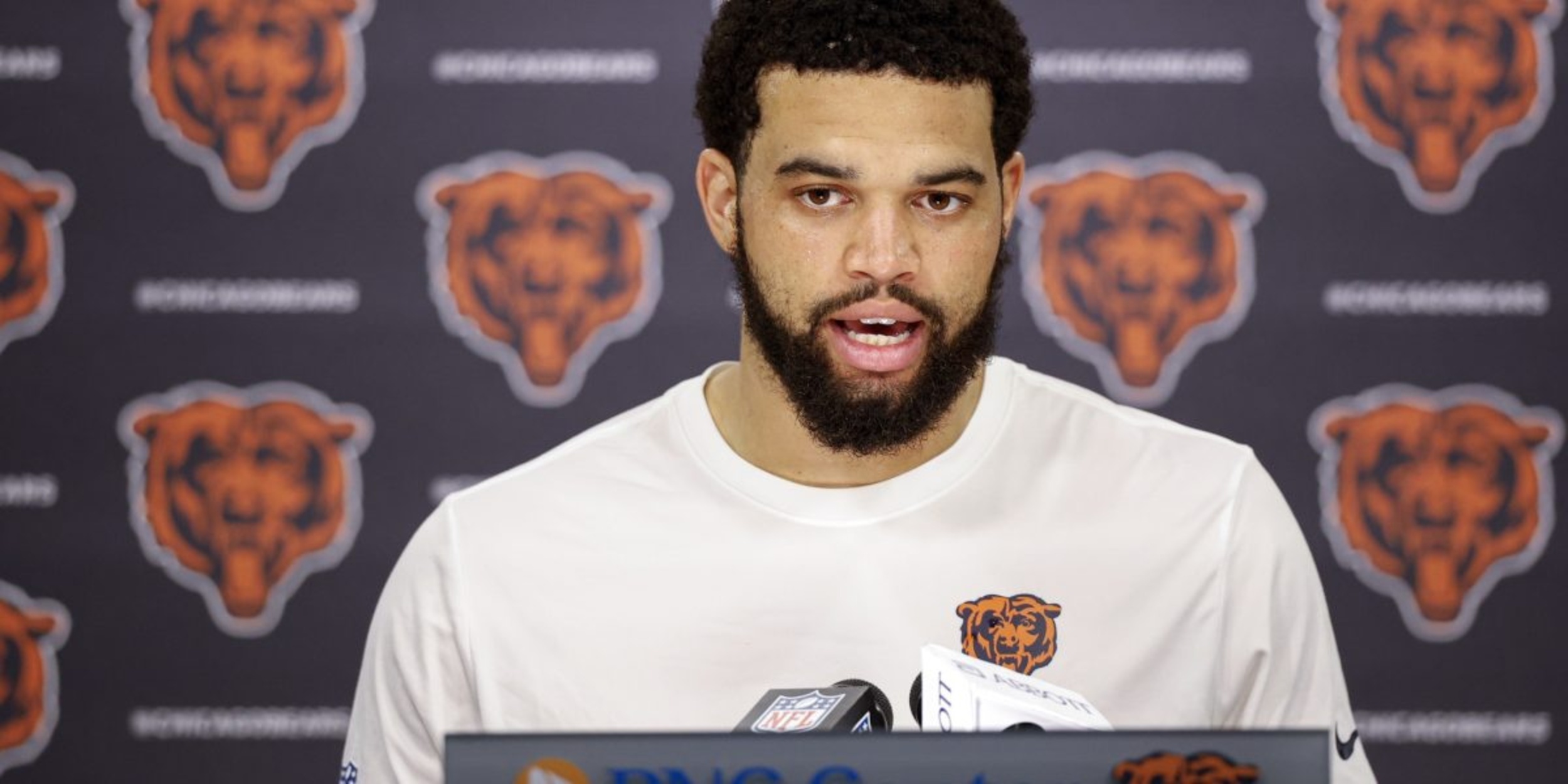 Caleb Williams’ two-word message for Bears rookie Dillon Thieneman