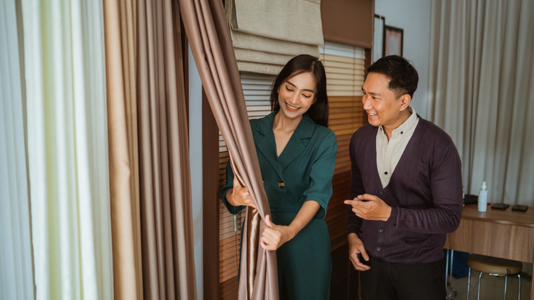 Ditch curtains: 6 alternative window treatment trends taking over 2026 ...