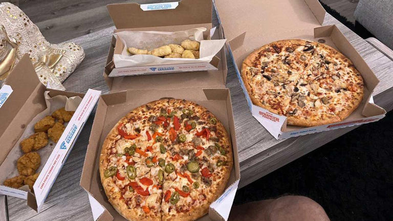 Fast-casual chain shuts down US operations amid legal trouble and job ...